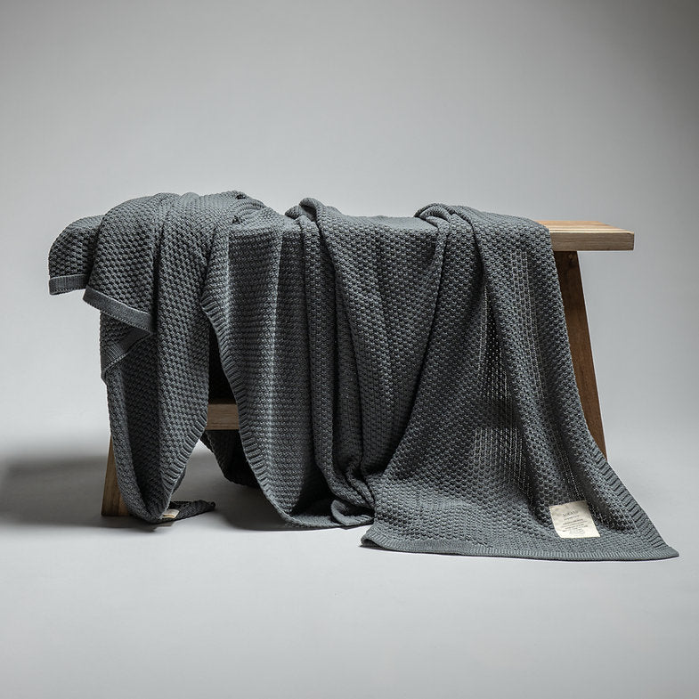 HELEN THROW BLUE – Lala Design